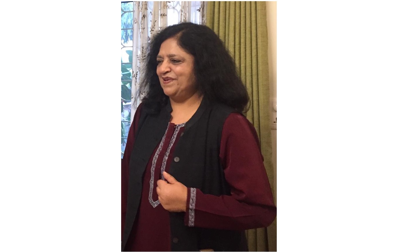 Many a Moment: Poems of Longing & Belonging by Sukrita Paul Kumar | The ...